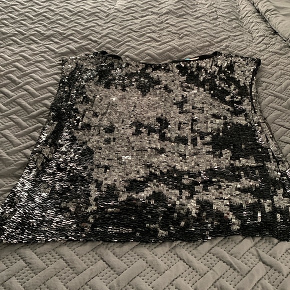 Alice + Olivia | Tops | Alice Olivia Sequence Shirt | Poshmark